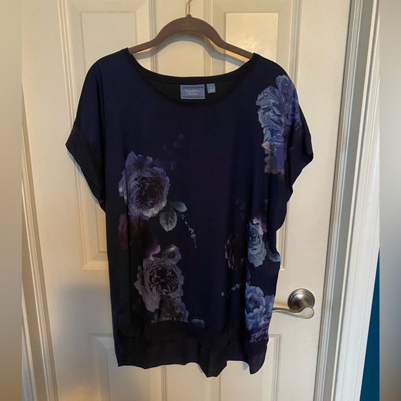 Simply Vera Vera Wang | Tops | Simply Vera Vera Wang Top | Poshmark